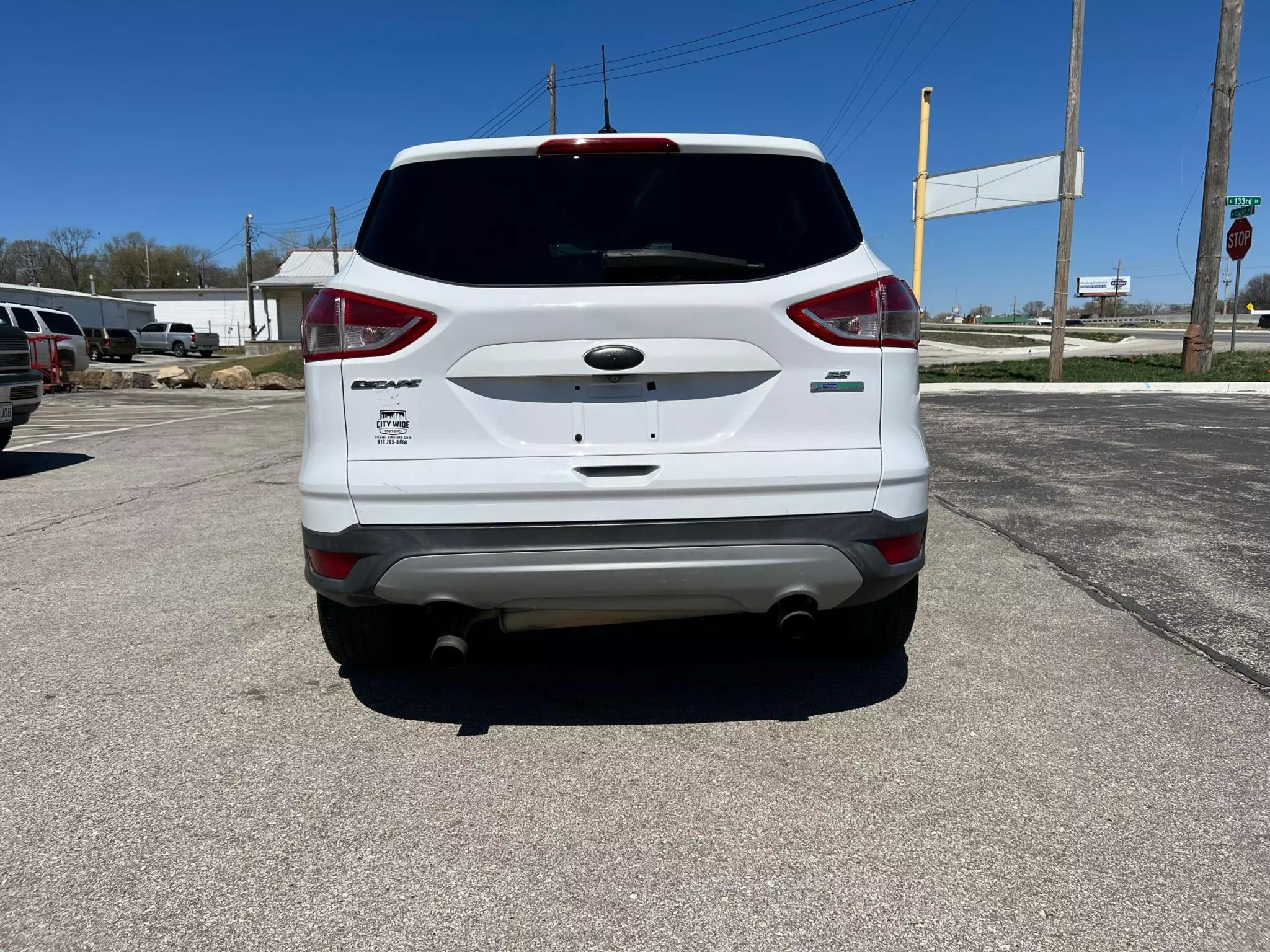 City Wide Motors - Ford - Escape [4 Door White]