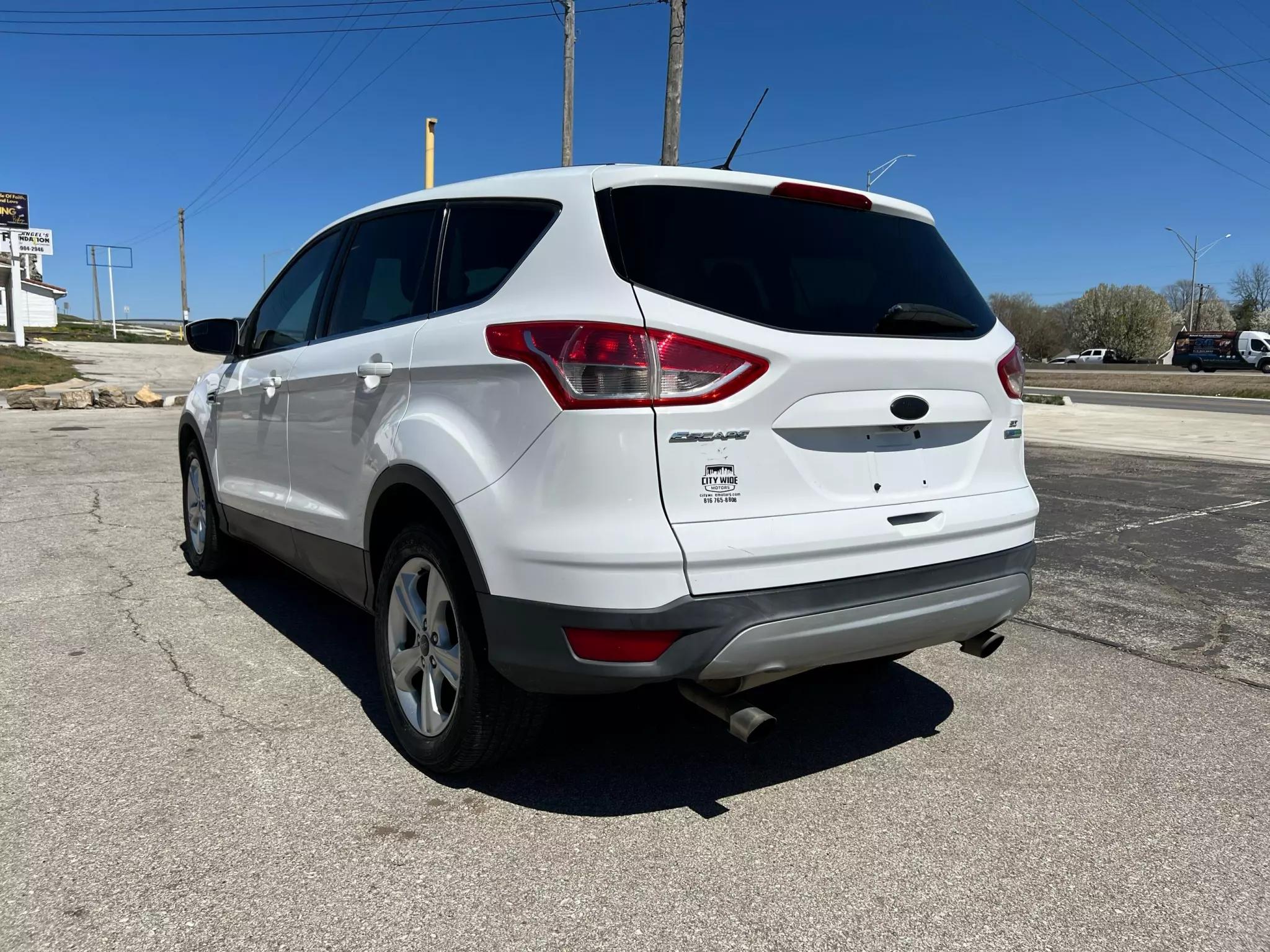 City Wide Motors - Ford - Escape [4 Door White]