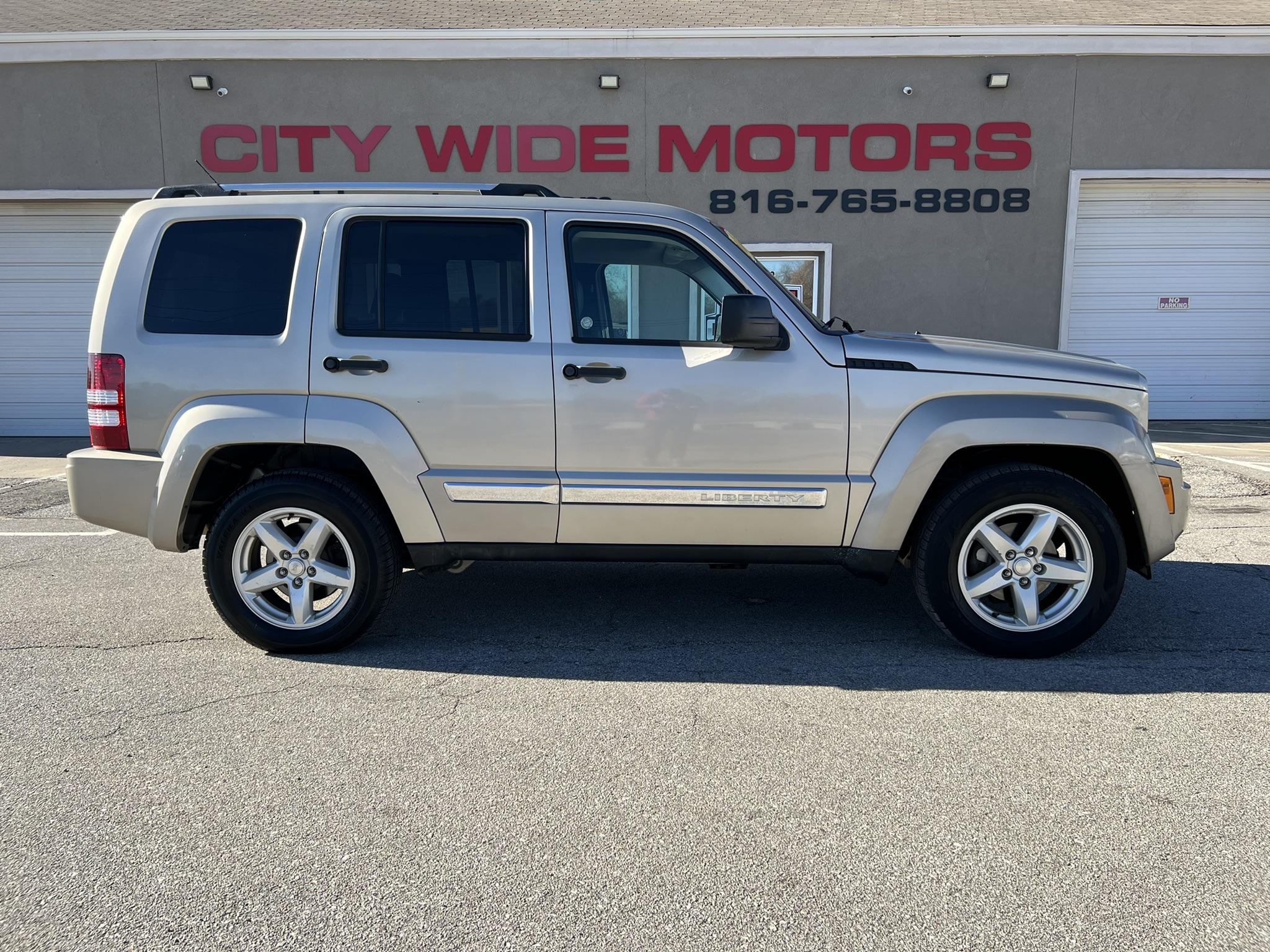 City Wide Motors - Jeep - Liberty [4 Door Tan]
